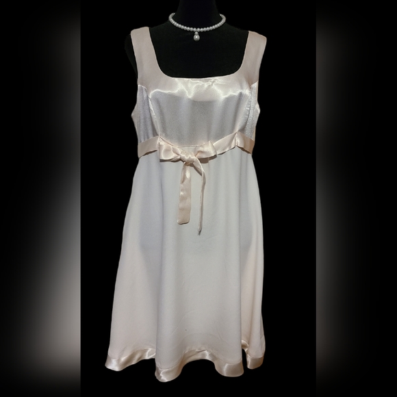 Scarlett | Dresses | Scarlett Light Pink Dress | Poshmark